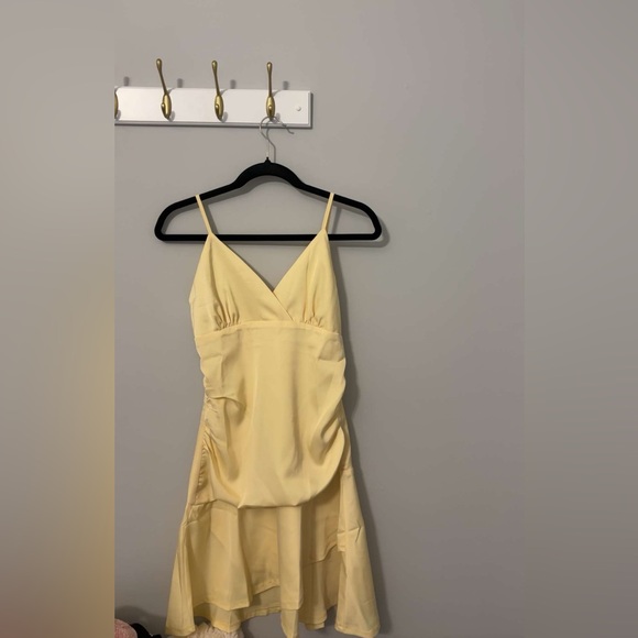 woryhat | Dresses | Brandnew Yellow Cute Dress Perfect For Hoco | Poshmark